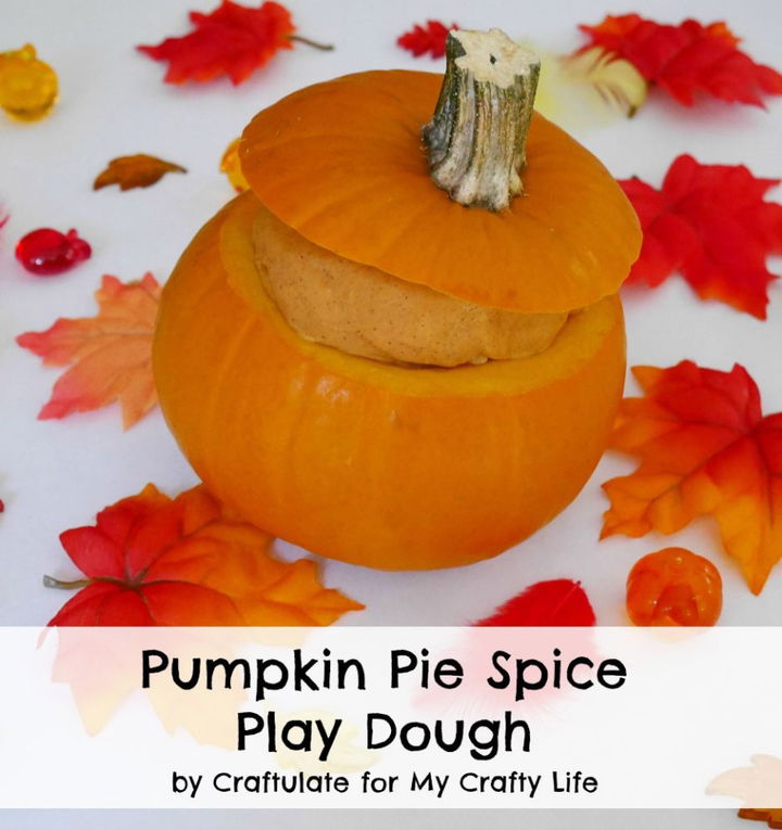 Pumpkin Play Dough Invitation to Play - Craftulate