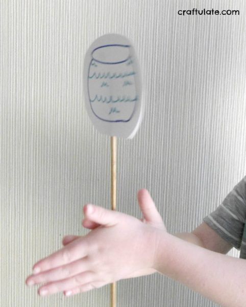 Thaumatropes for Kids to Make - Craftulate