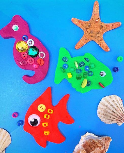 25 Fun Ocean Crafts and Art for Kids of All Ages - Craftulate