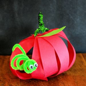 20 Apple Crafts and Activities for Toddlers and Preschoolers - Craftulate